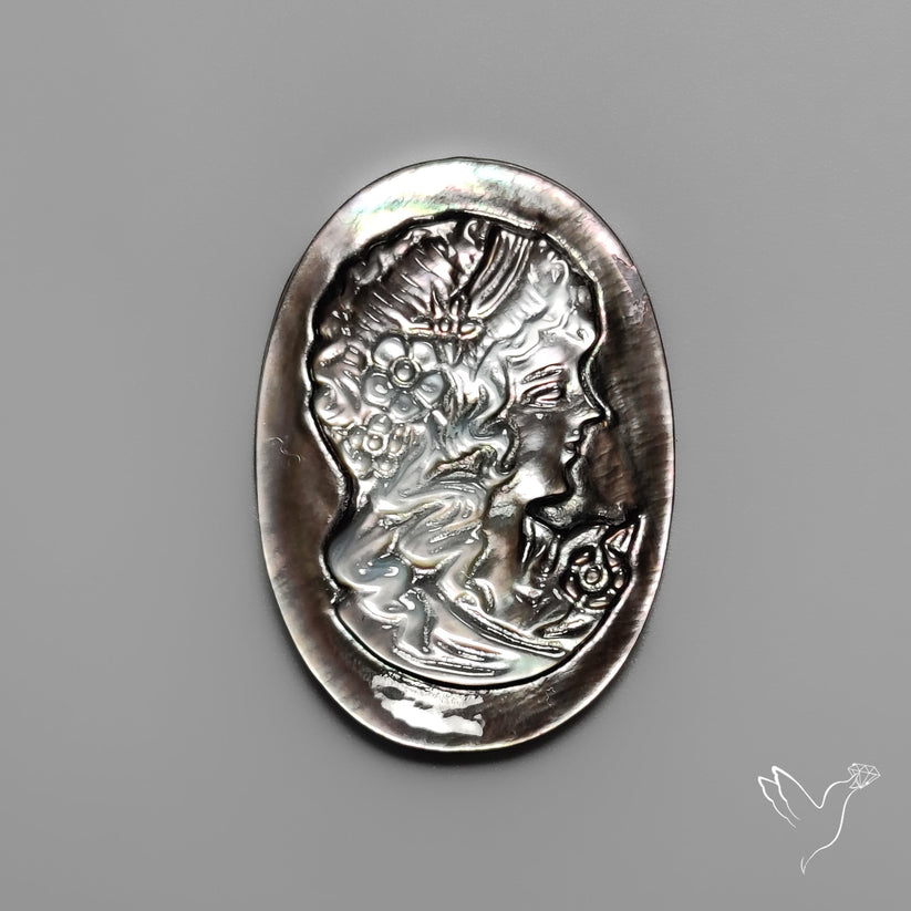 Mother Of Pearl | Black Mother Of Pearl Woman Cameo Carving (25X18X2 mm ...